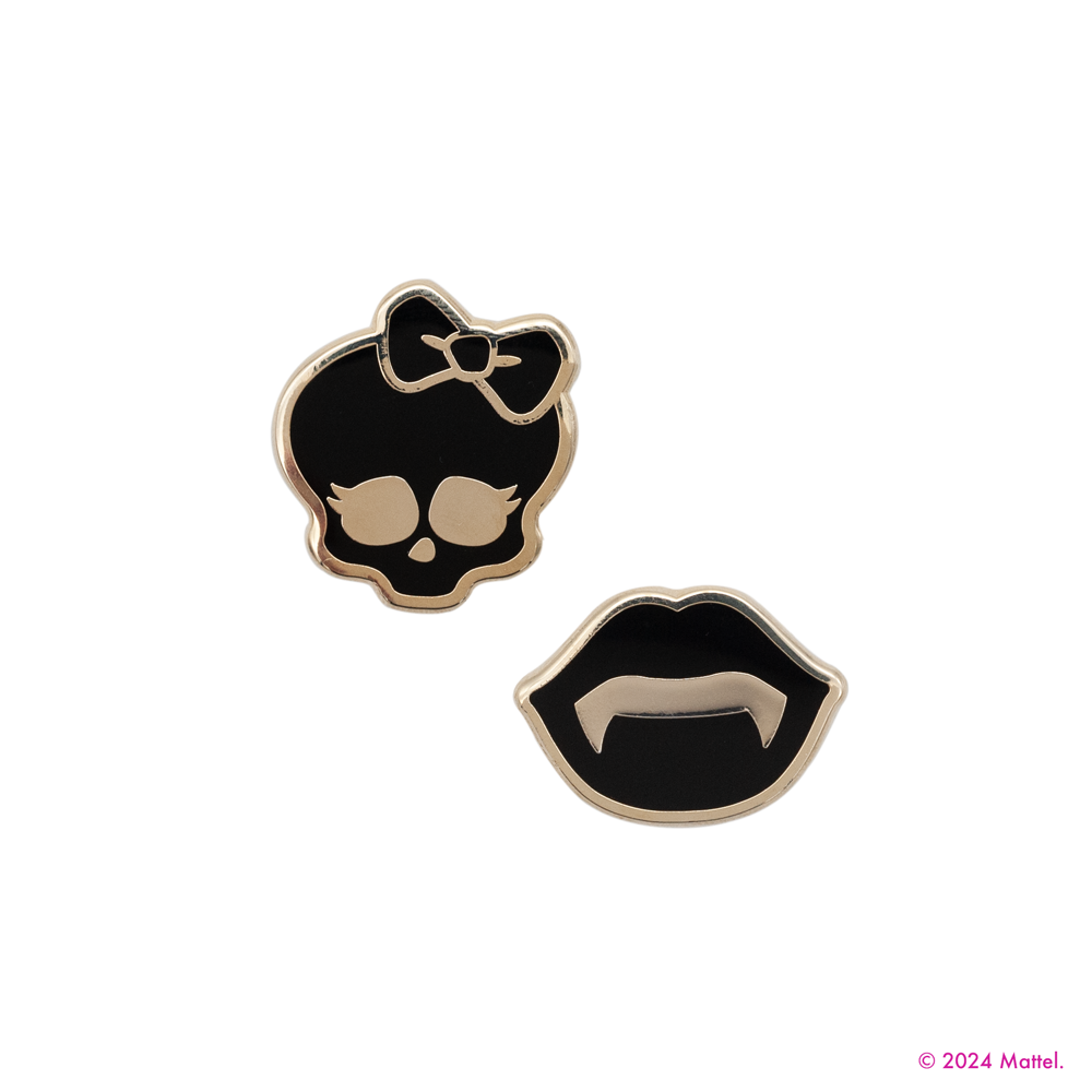 Monster High™ Skullette and Fangs Pin Set